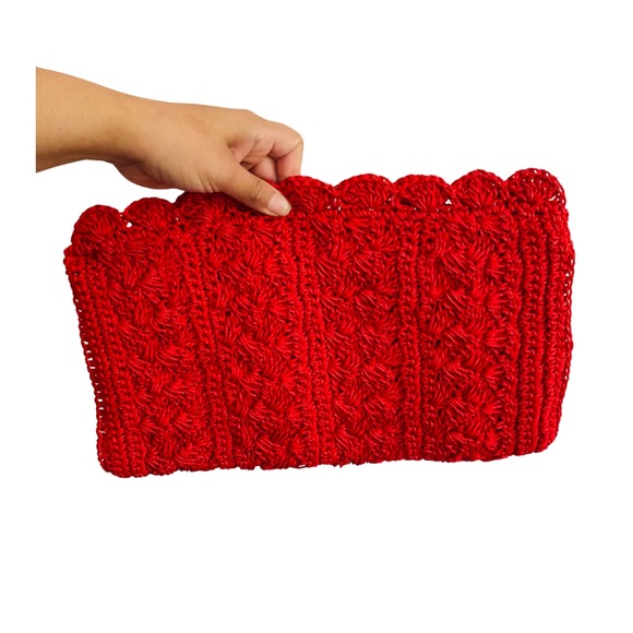 Bags | Vintage 7s Made In Japan Crocheted Red Macrame Scalloped Clutch ...